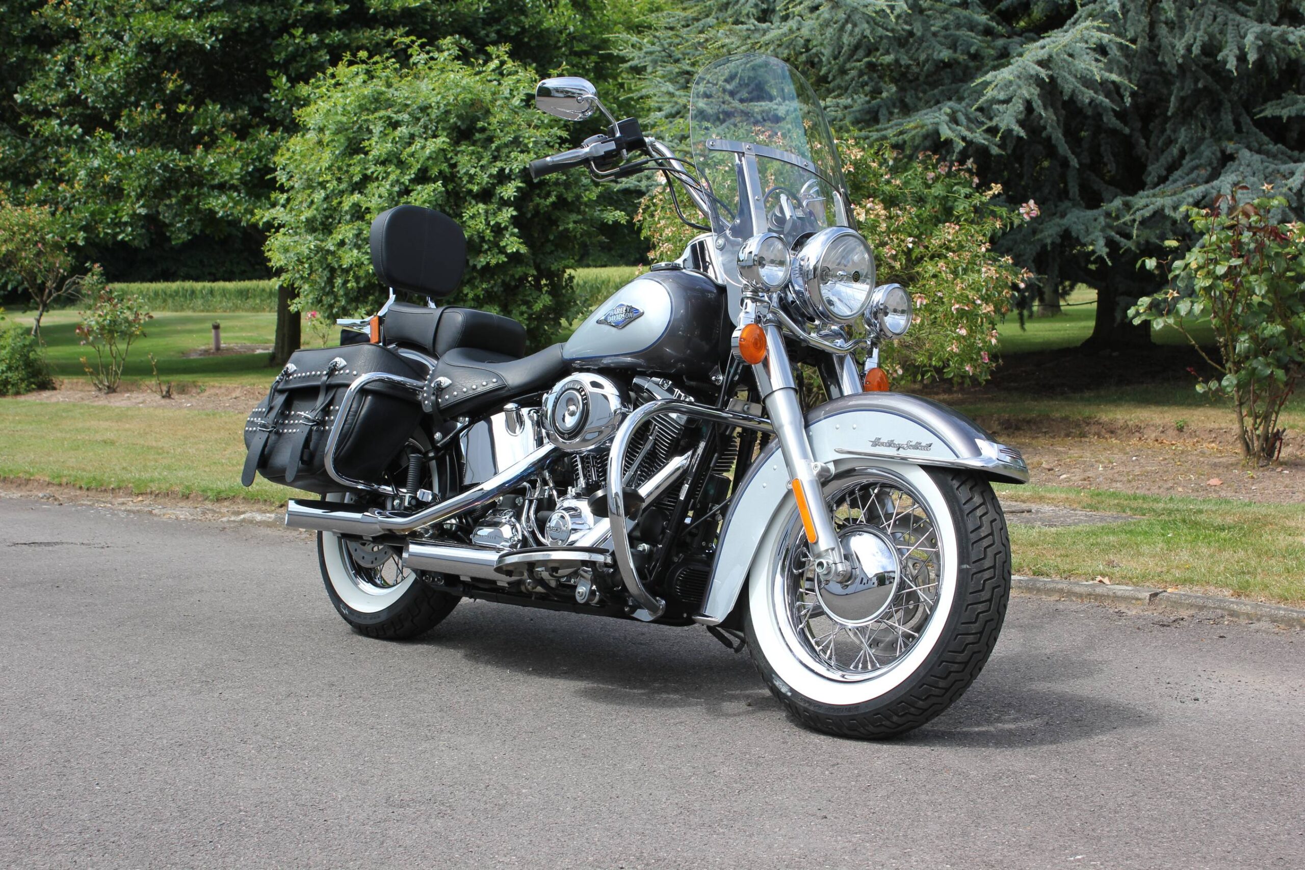 Harley Heritage Classic FLSTC 103 STC ABS - Shmoo Automotive