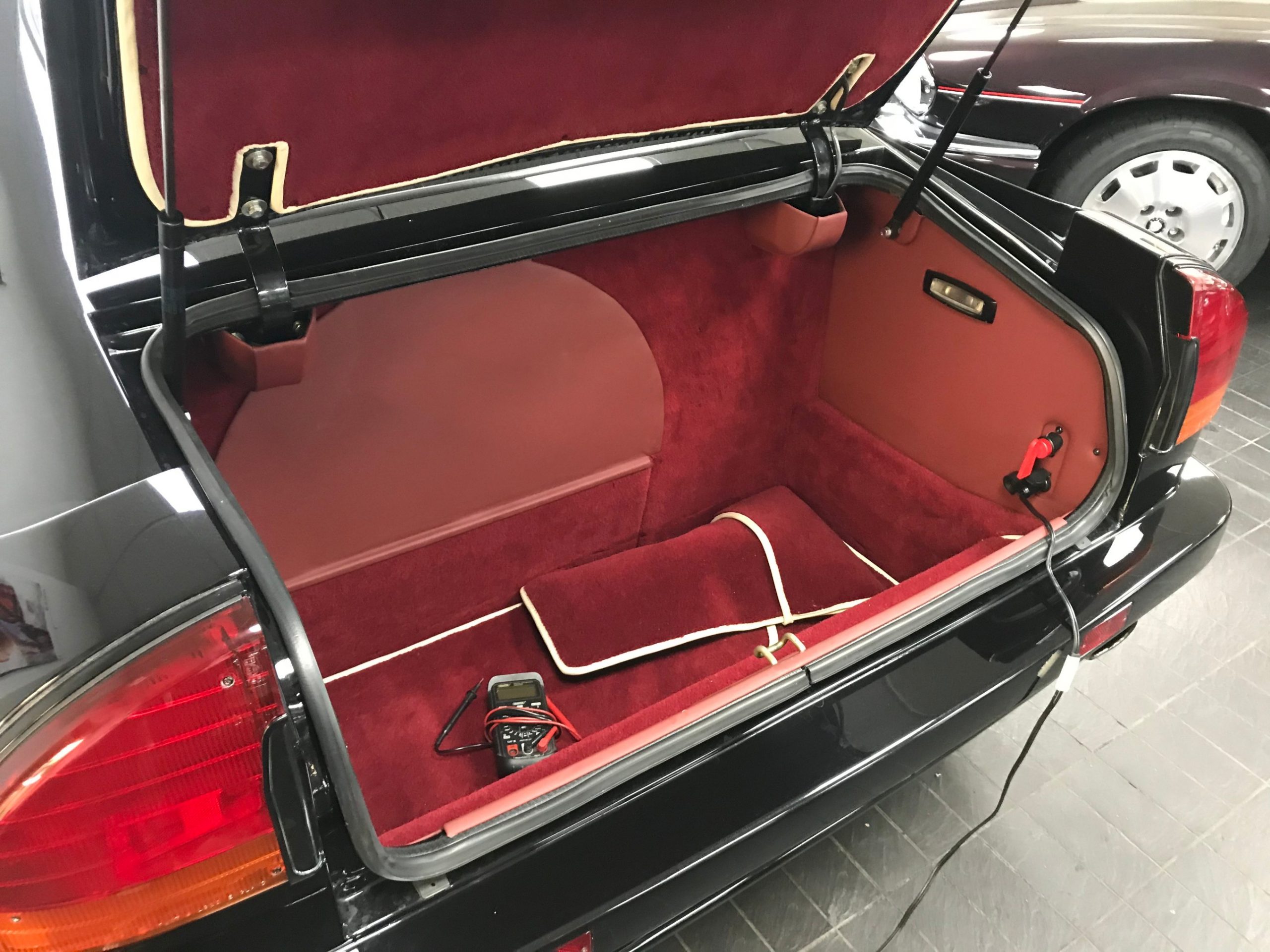 Jaguar Lister Le Mans Coupe - 6Spd Manual - 7.0 V12 Twin Supercharged ...