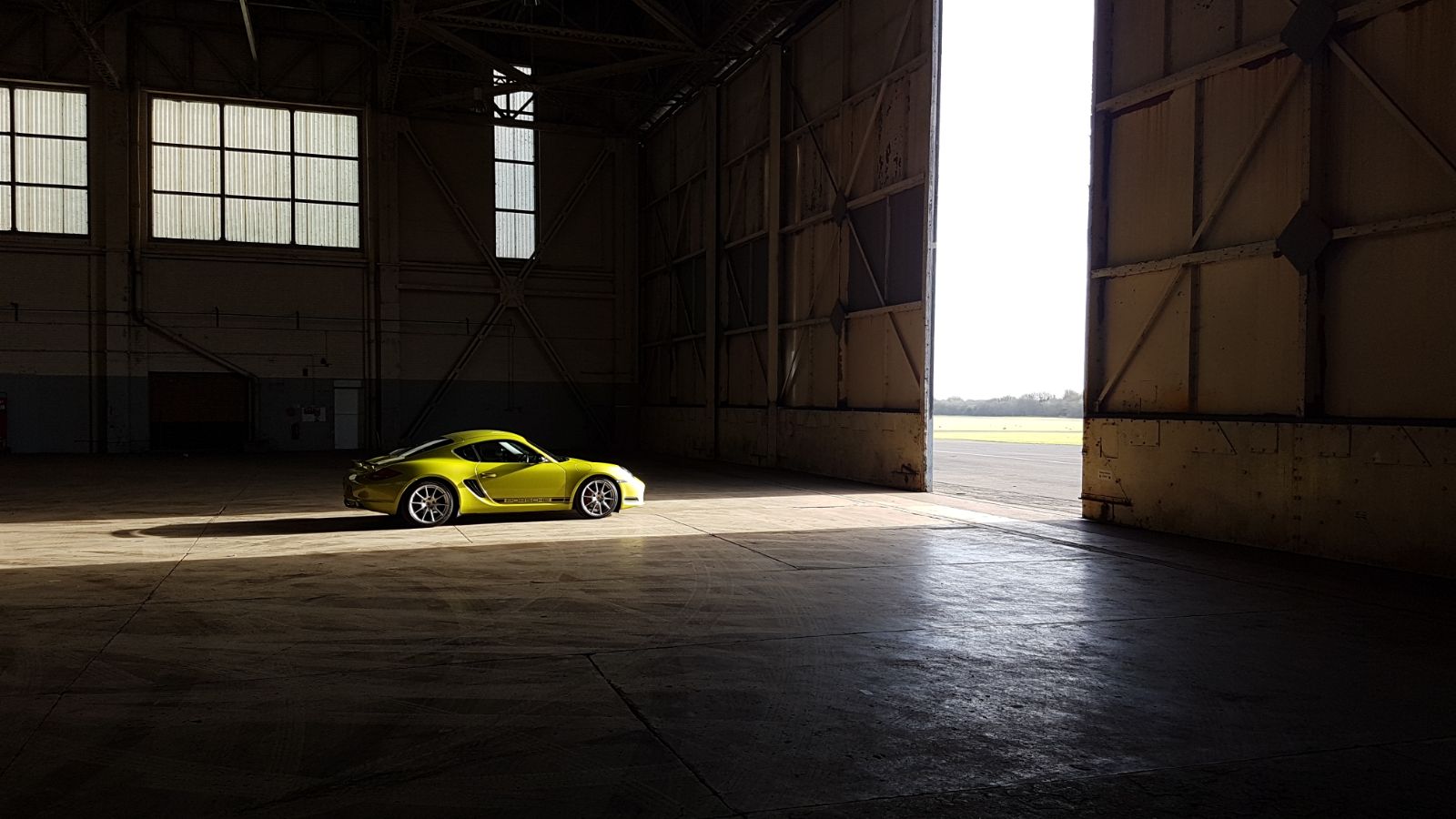 Porsche Cayman R - PDK - Peridot Green - Shmoo Automotive