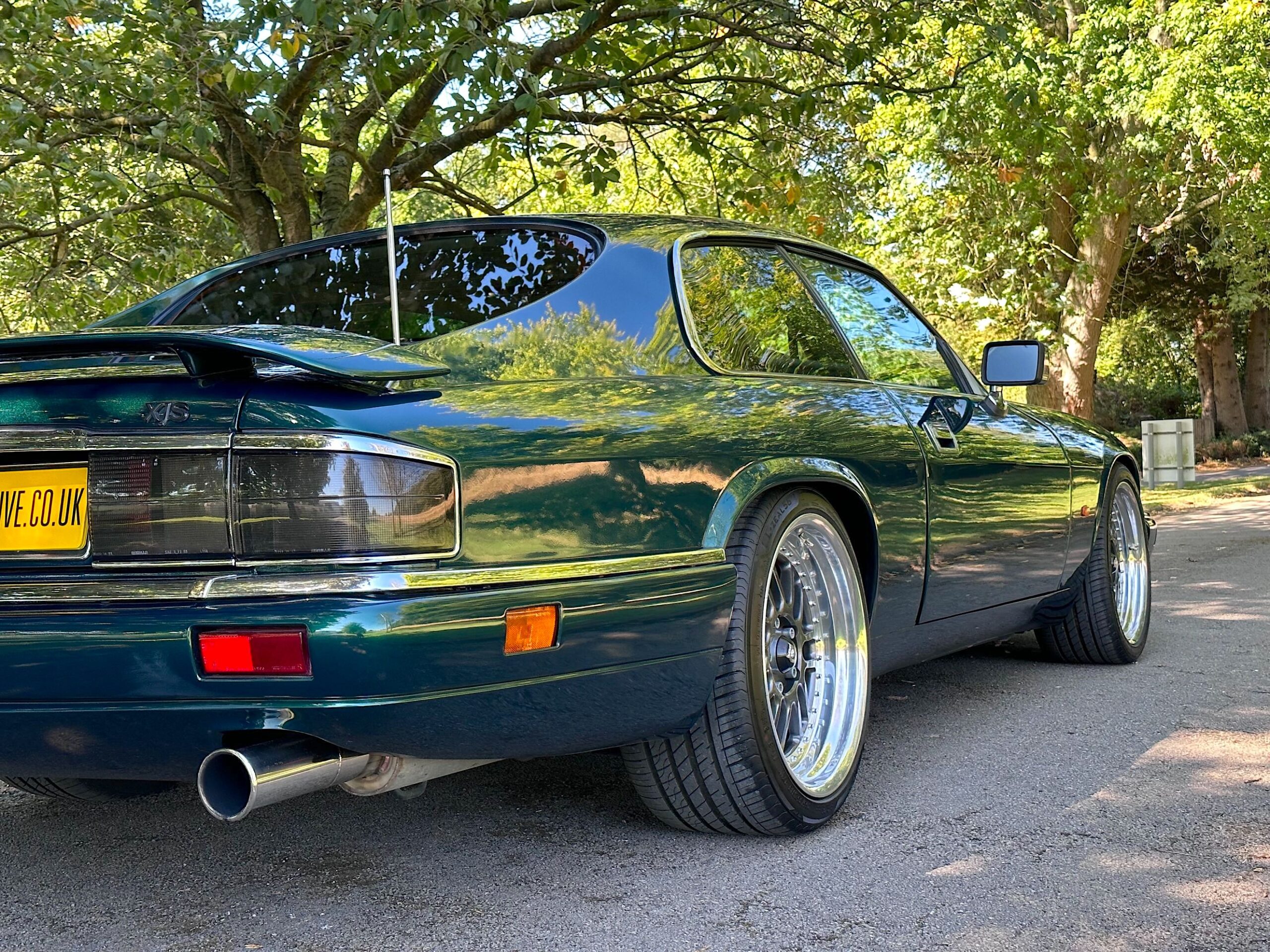 Jaguar XJS 4.0 Celebration - Retro-mod - Shmoo Automotive