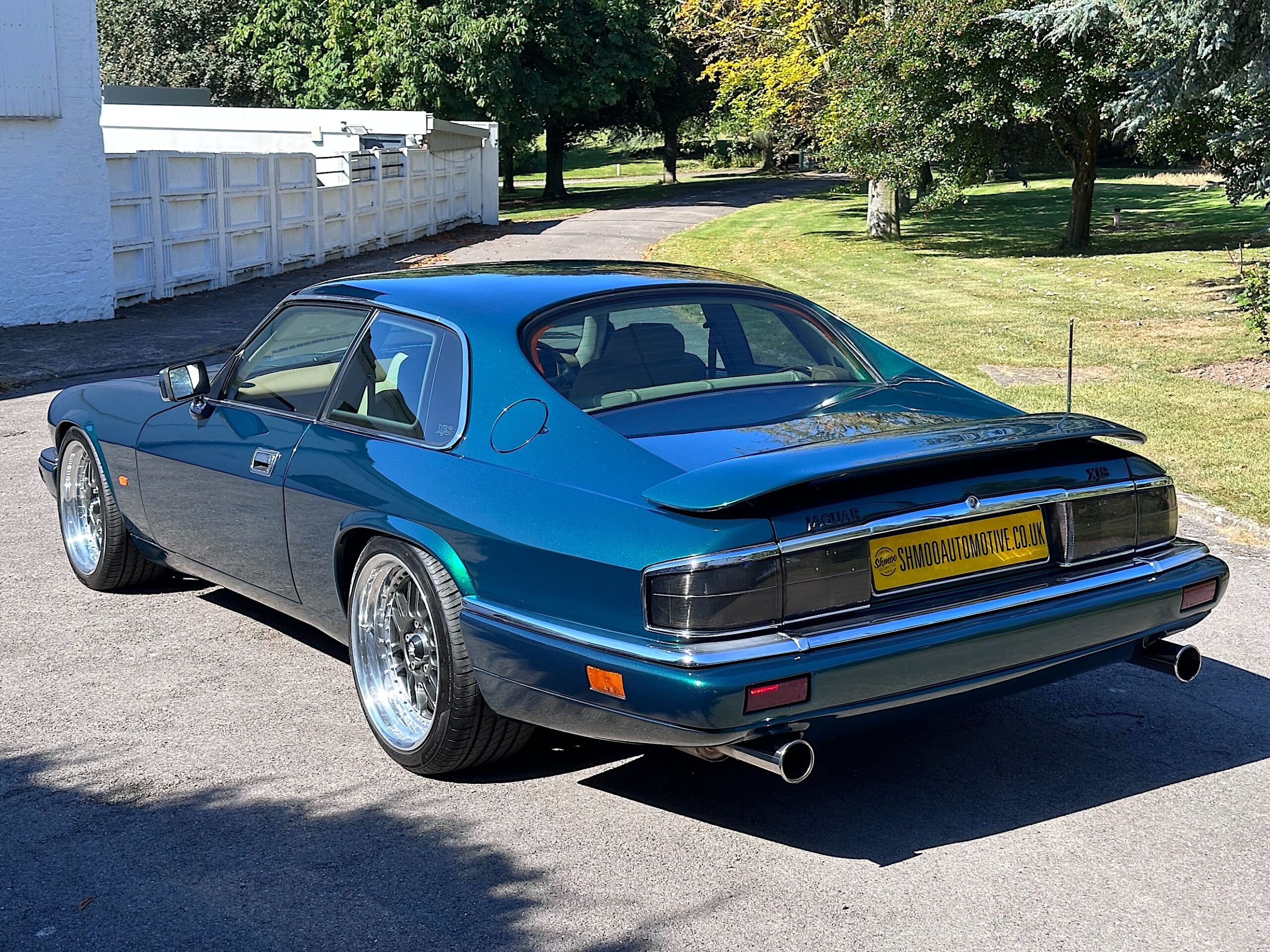 Jaguar XJS 4.0 Celebration - Retro-mod - Shmoo Automotive