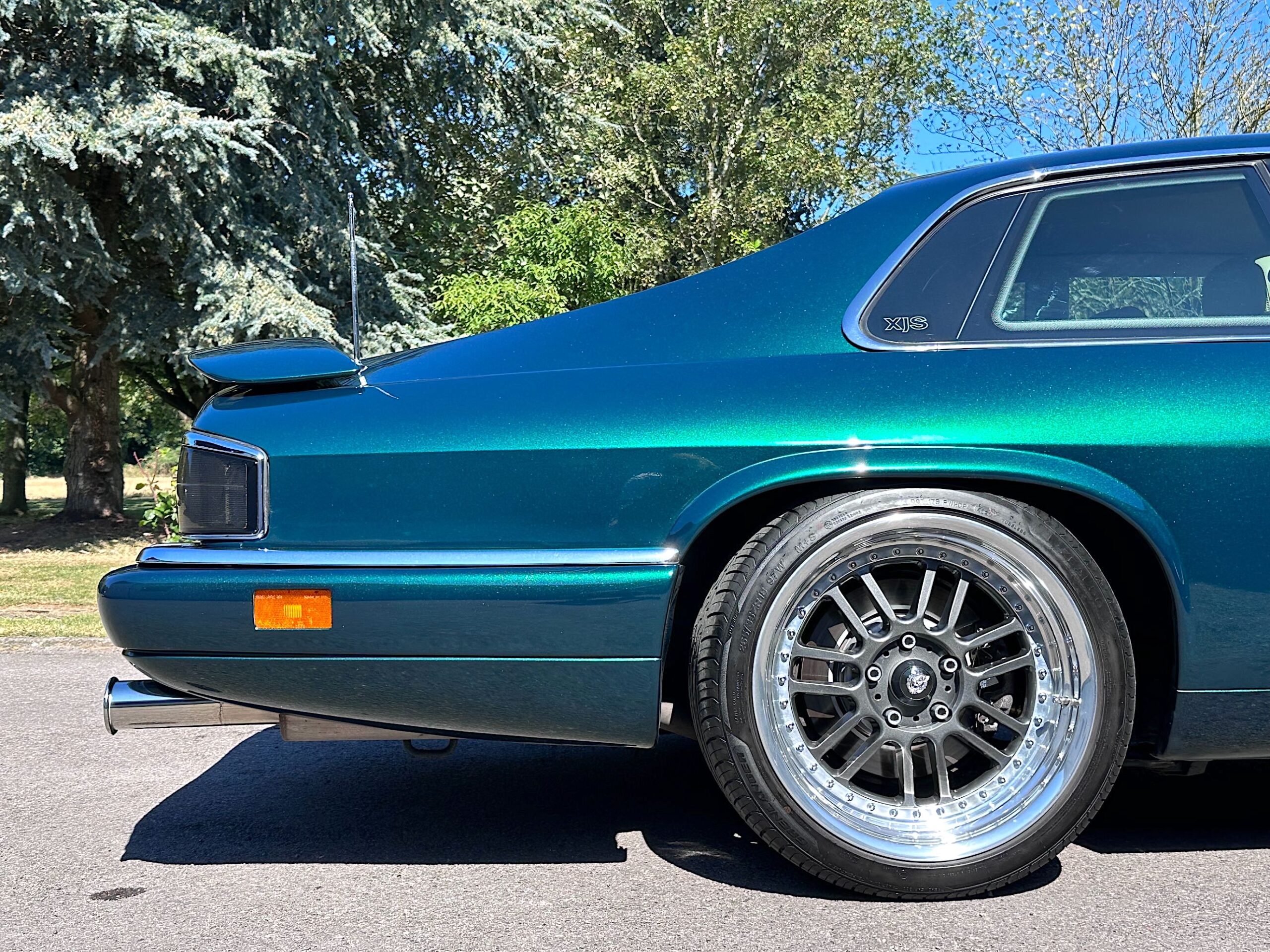 Jaguar XJS 4.0 Celebration - Retro-mod - Shmoo Automotive