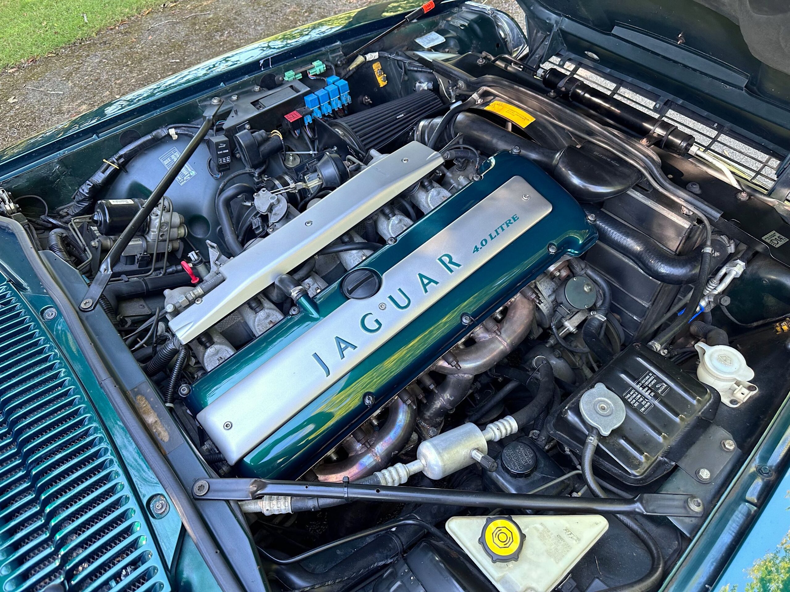 Jaguar XJS 4.0 Celebration - Retro-mod - Shmoo Automotive