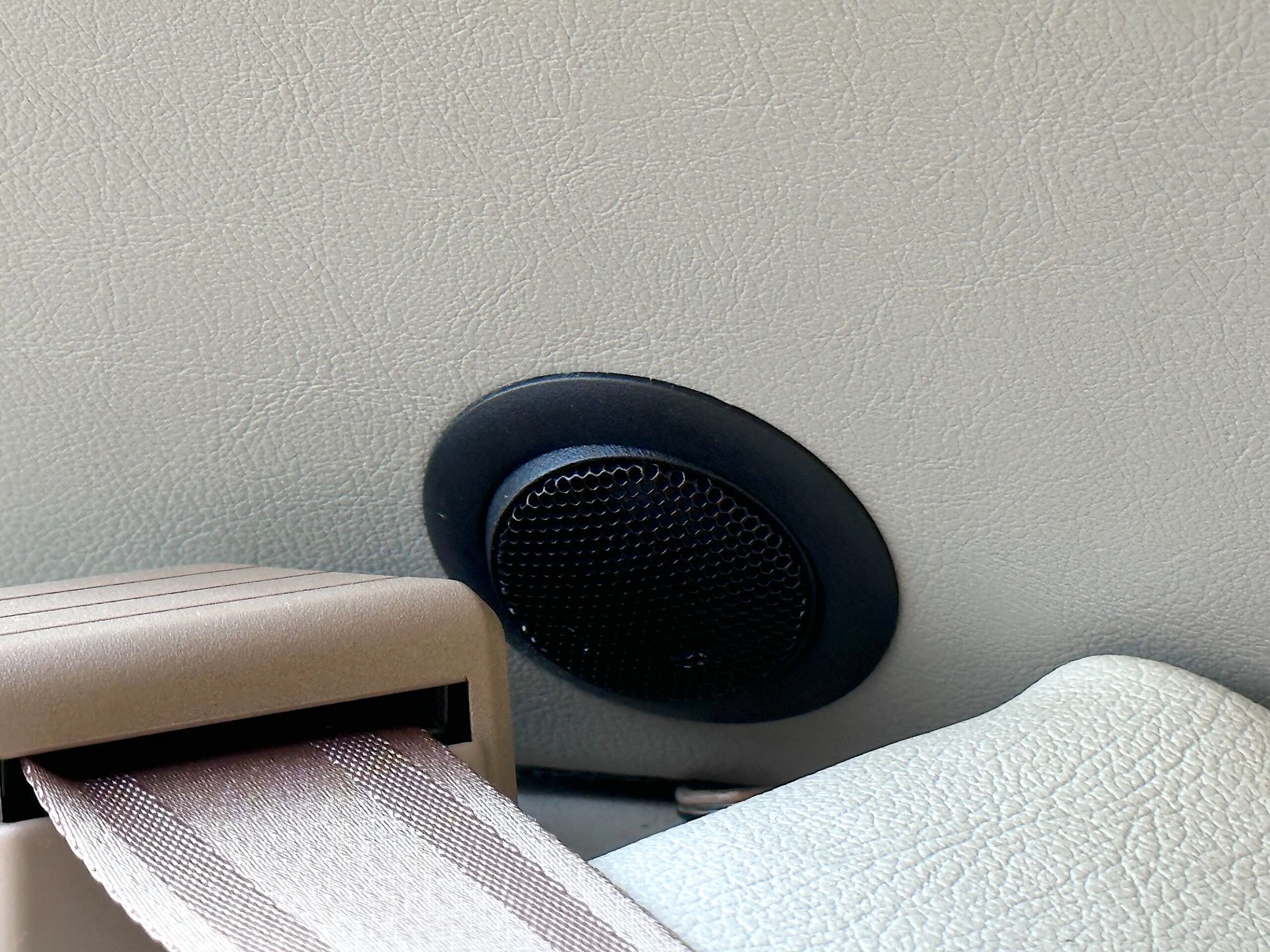 Jaguar XJS 4.0 Celebration - Retro-mod - Shmoo Automotive