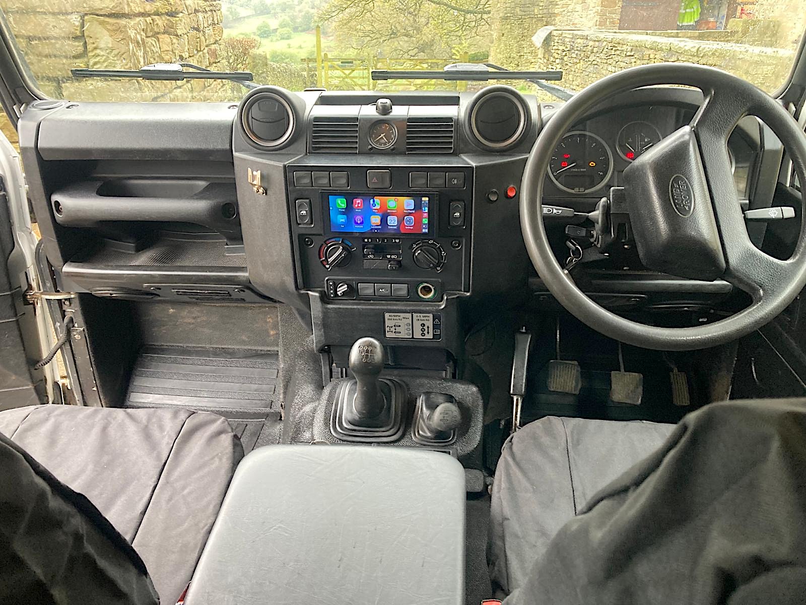 2012 - Land Rover Defender 130 – Double-Cab – HCPU - Hi-Capacity – NO ...